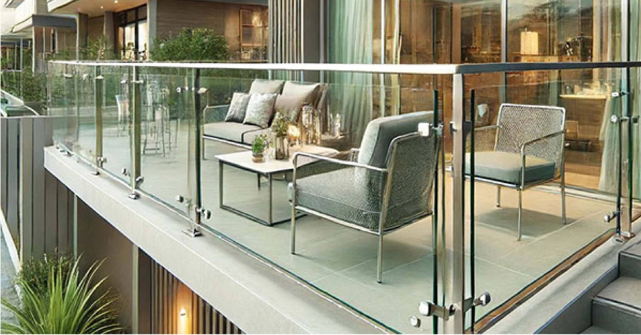 15 Modern Glass Railing Designs for Balconies in 2024