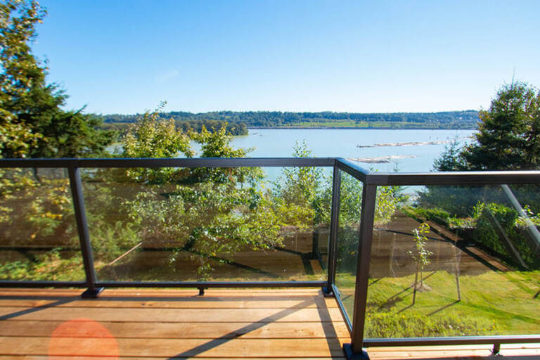 Balcony Glass Designs: 15 Stunning Ideas for a Unique Look