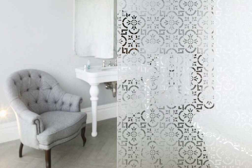 Glass Glazing Design: 11 Stunning Glass Solutions for Modern Homes