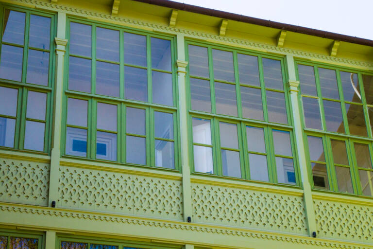 Glass Glazing Design: 11 Stunning Glass Solutions for Modern Homes